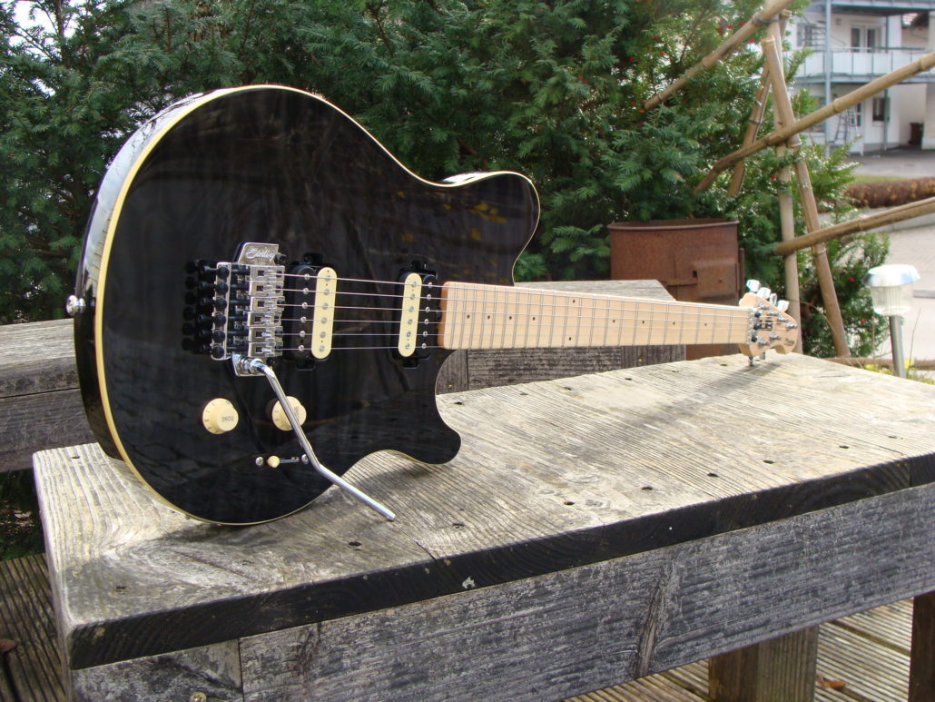 Sterling SUB AX4 Trans Black - J's Guitarshop